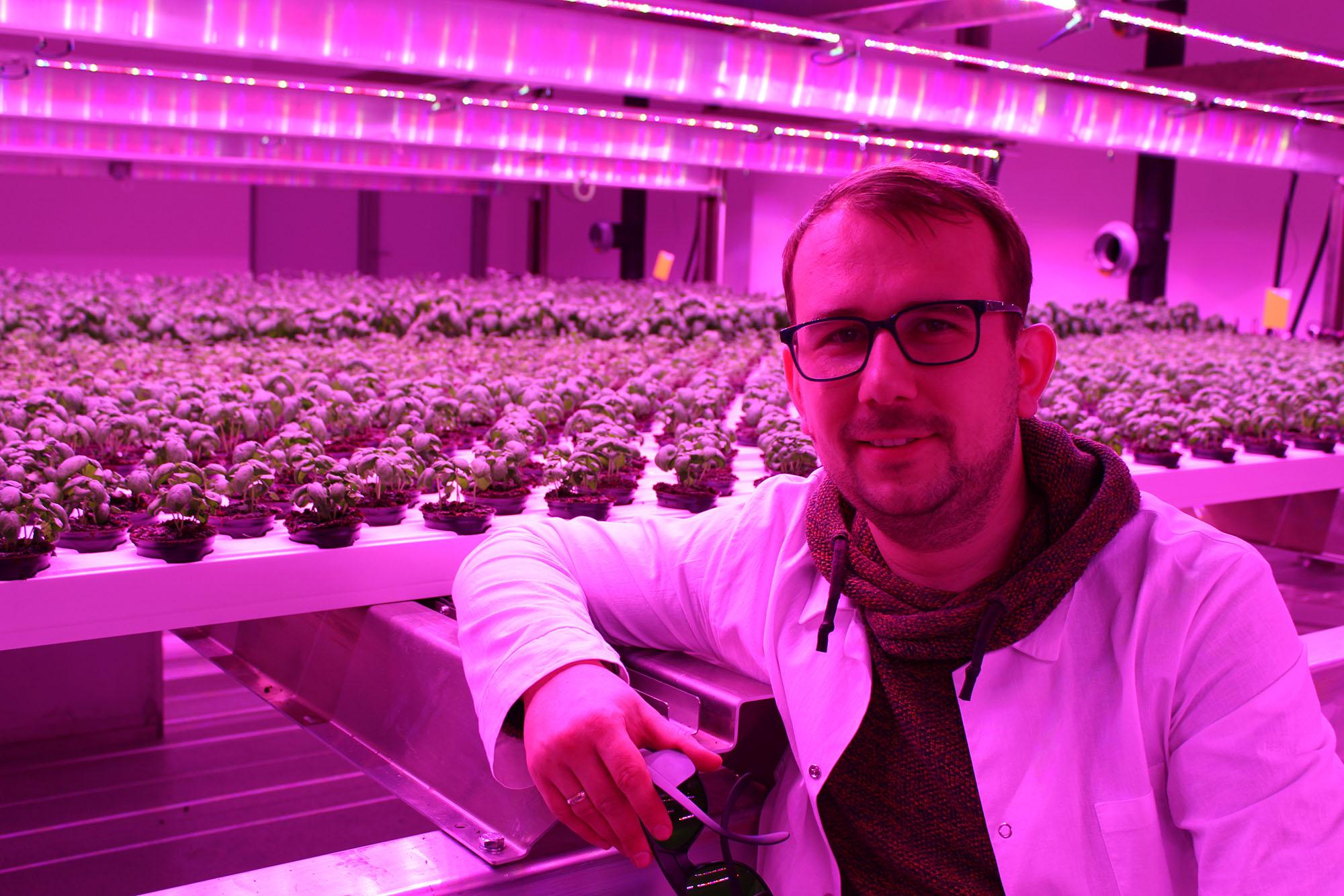 Netled and Vertigo Farms complete first entirely remote deal and ...